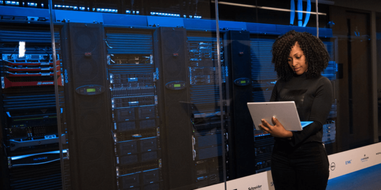 Our Managed Servers With Cloud Computing Helps Our Client Scale At Ease - RedSwitches