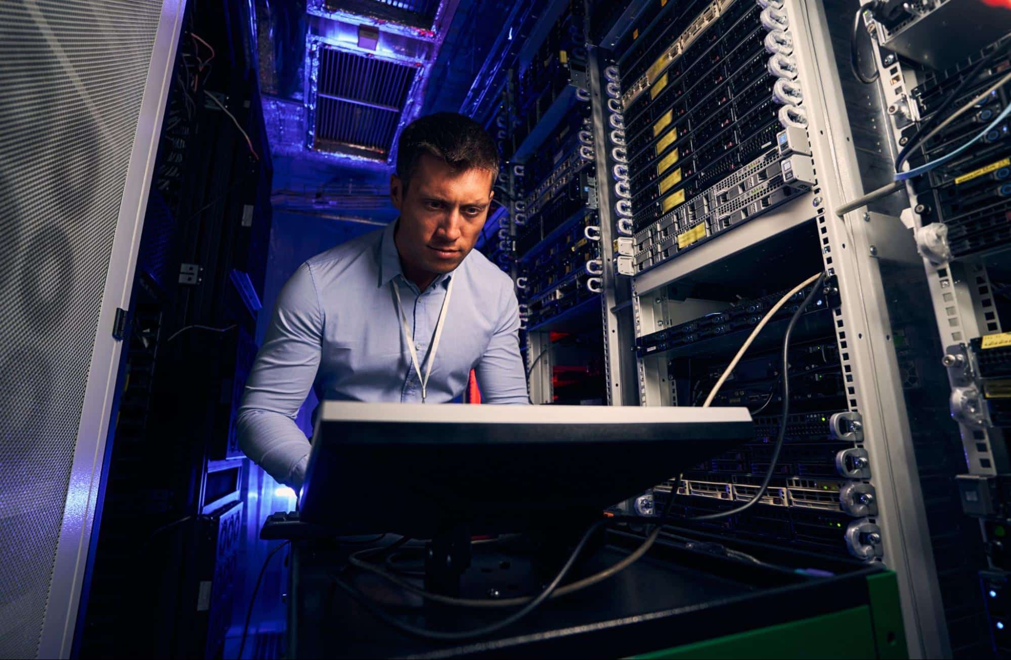 Server Vs Physical Server at Nathaniel Ackerman blog Server Vs Physical Server at Nathaniel Ackerman blog
